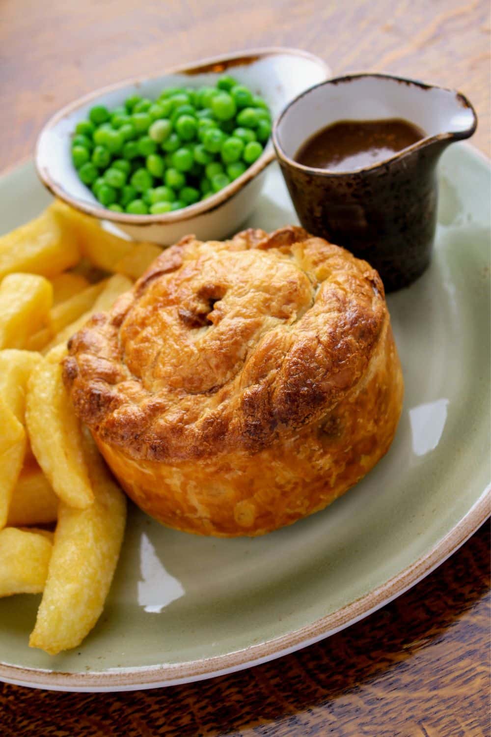 Gordon Ramsay Steak Pie - Delish Sides