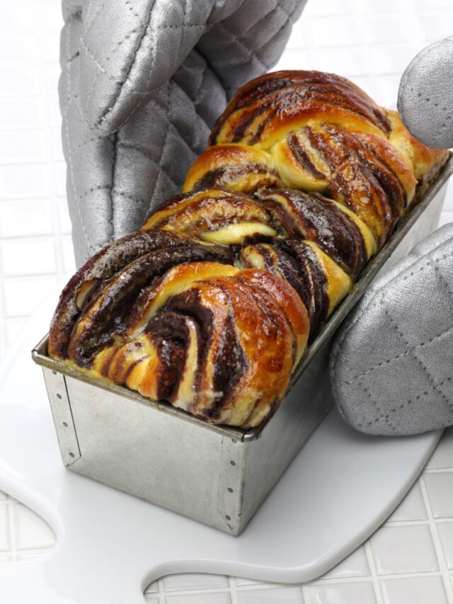 Jamie Oliver Chocolate Brioche Bread And Butter Pudding - Delish Sides