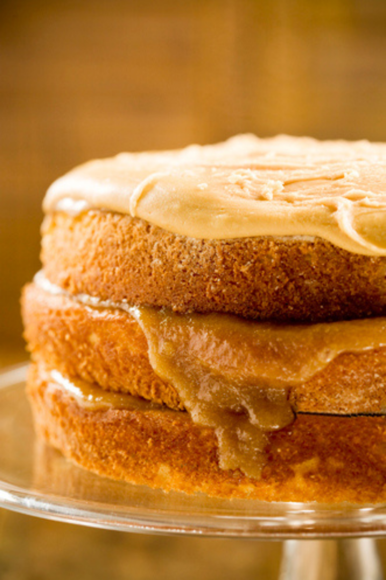 Paula Deen Caramel Cake - Delish Sides
